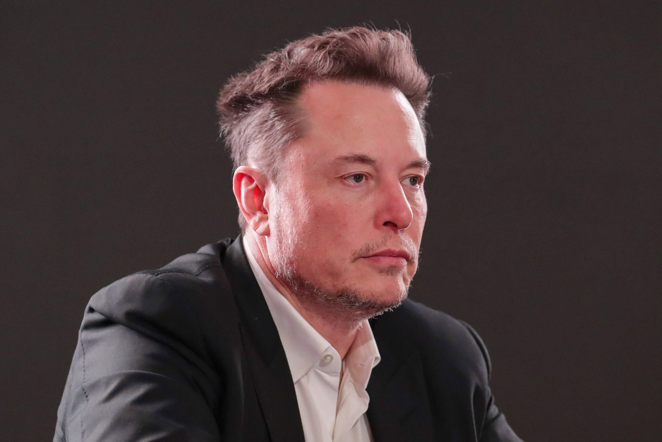 Elon Musk Loses Title Of World’s Richest Person - Pubity