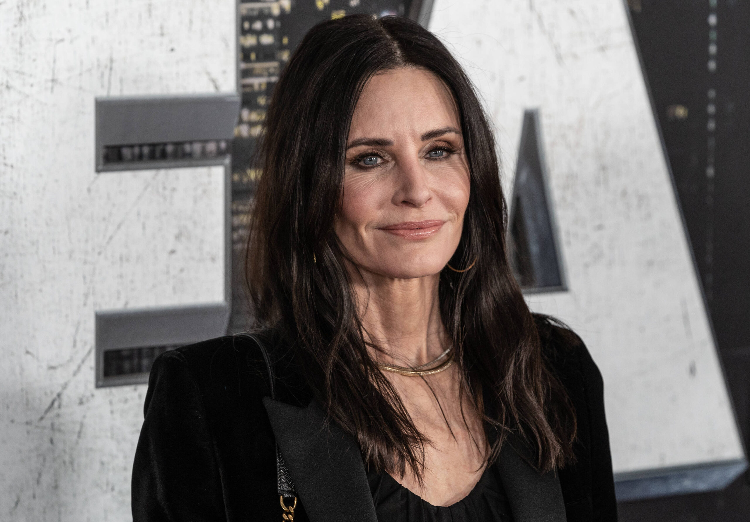 Courtney Cox In Talks To Star In Scream VII - Pubity