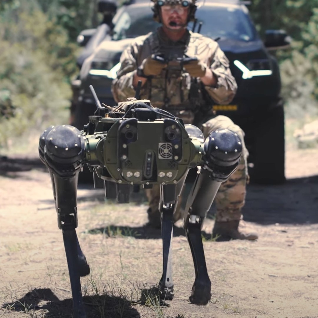 US Marines trial robot dogs armed with guns - Pubity