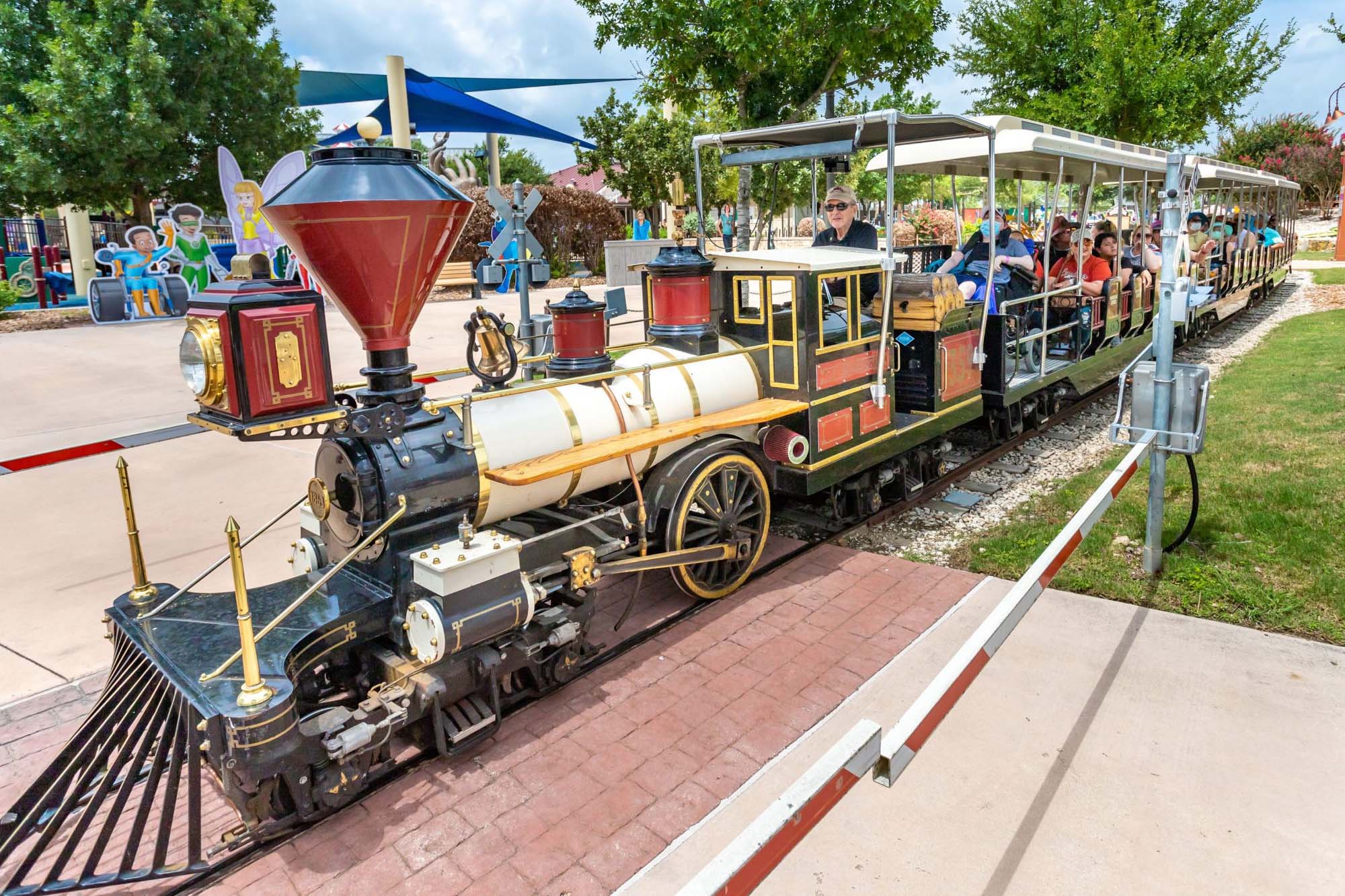 Dad builds Morgan’s Wonderland for special needs daughter - Pubity