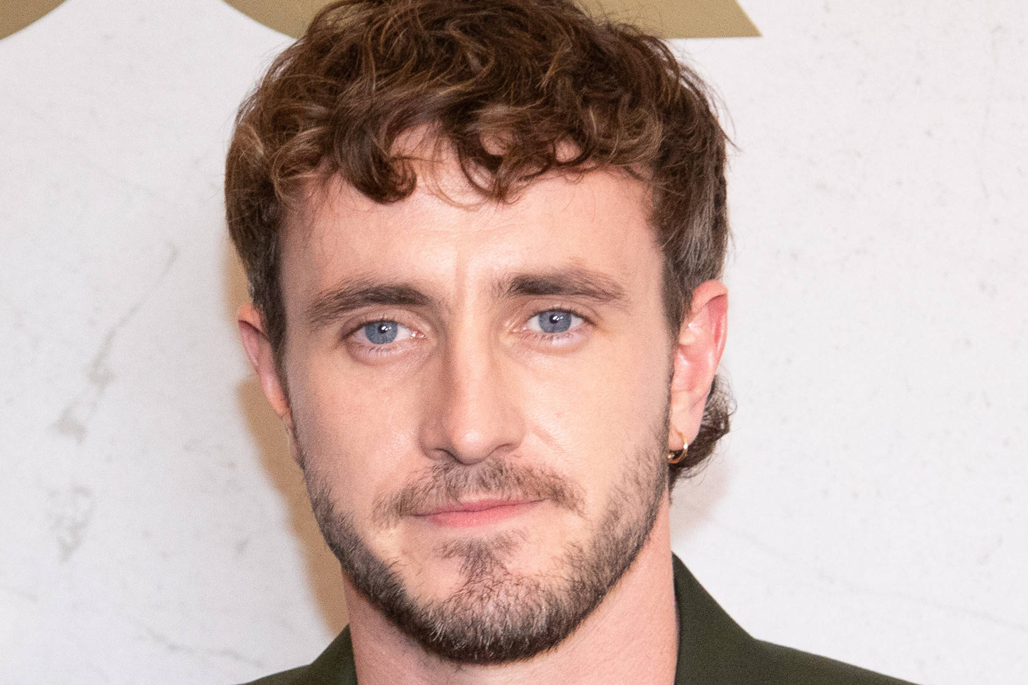 Viral video shows Paul Mescal ‘accepting number’ - Pubity