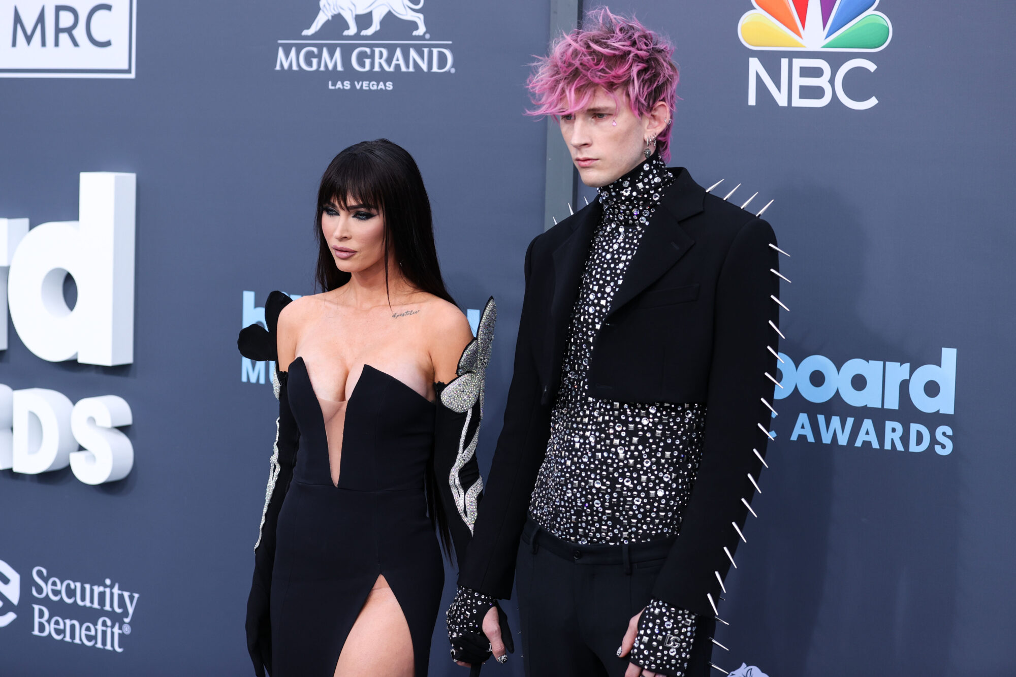Megan Fox and MGK's relationship status - Pubity