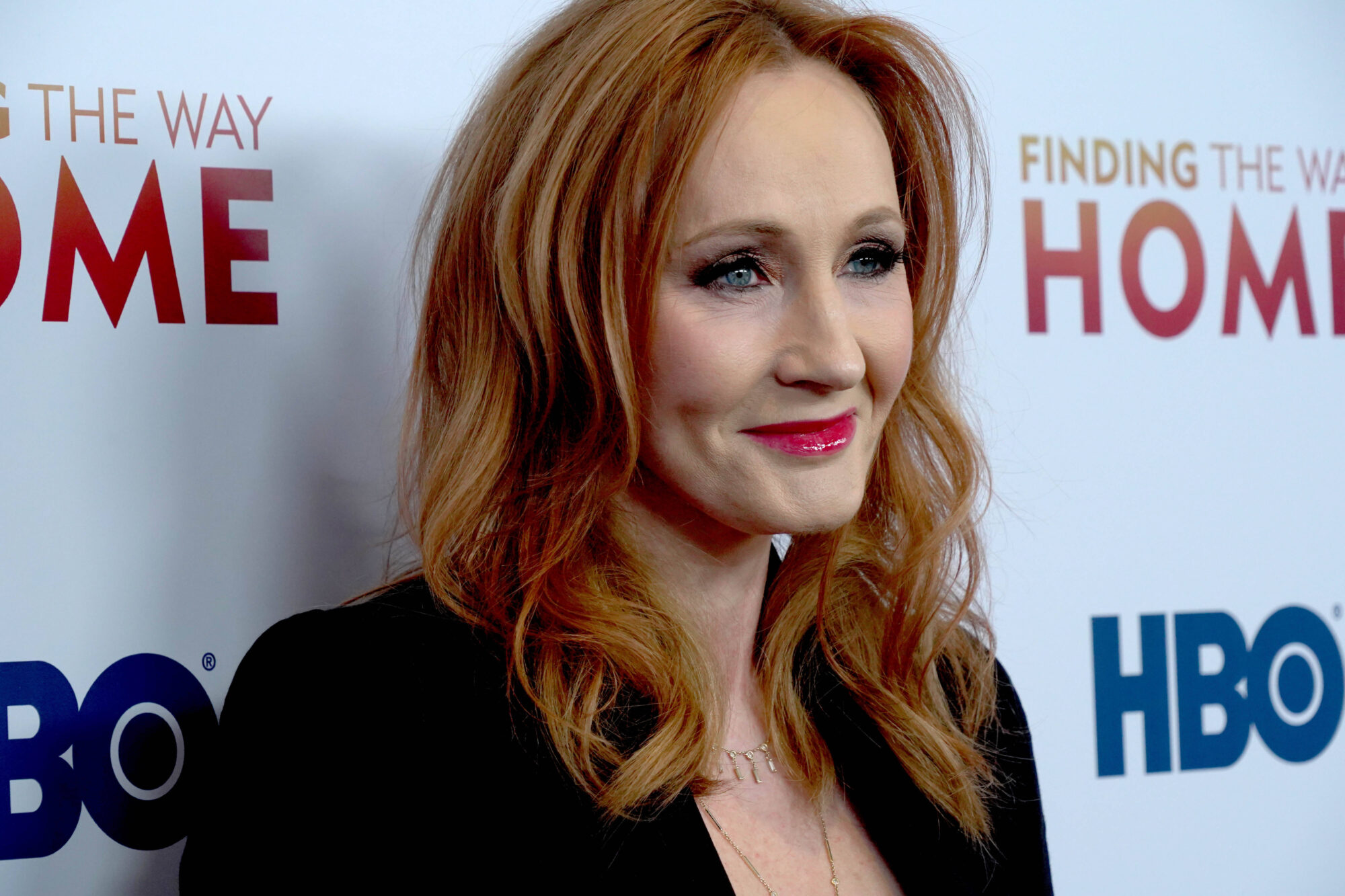 Is J.K. Rowling Involved in Harry Potter series? - Pubity