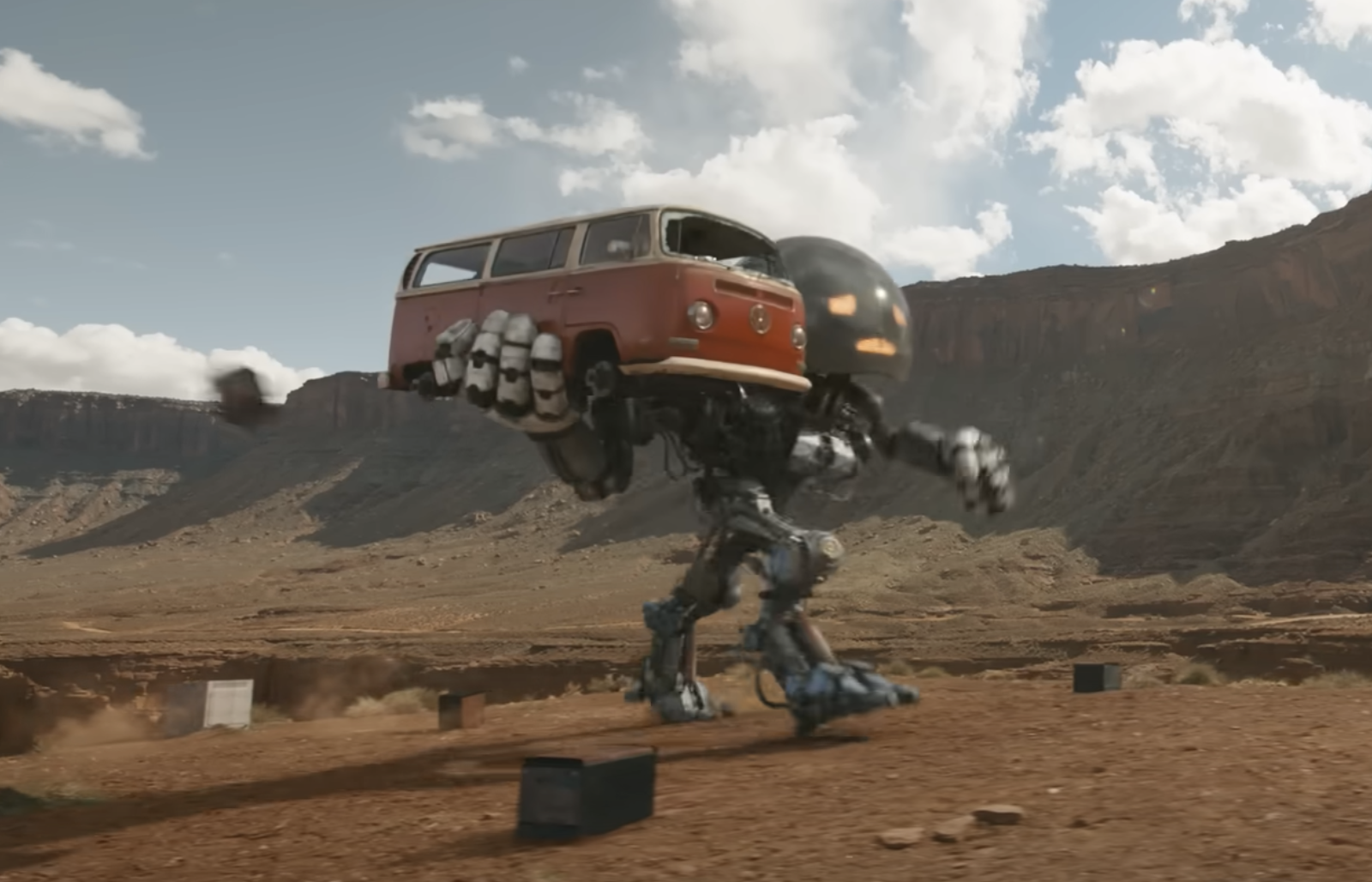 The Electric State: Cast and Characters Explained - Pubity