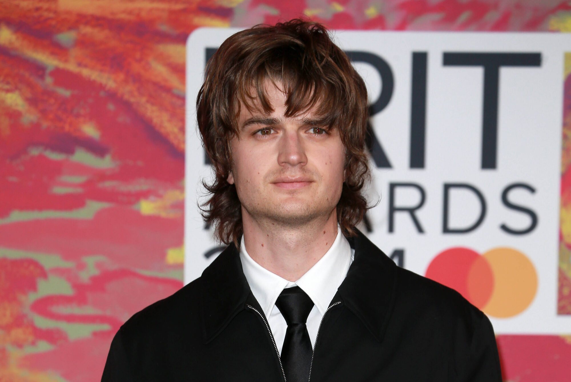 Why is Strangers Things star Joe Keery also known as Djo? - Pubity