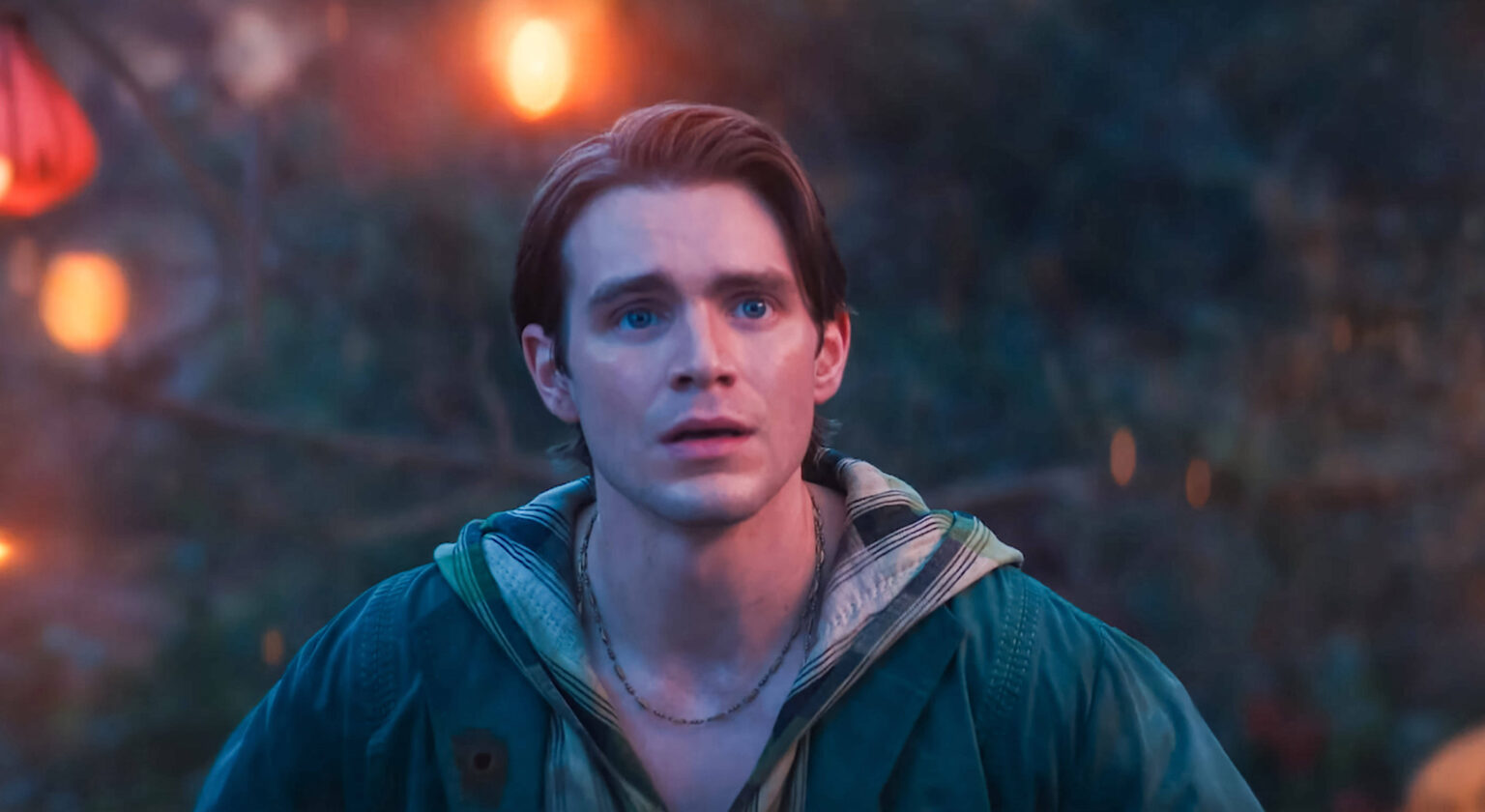 Who is Snow White’s Andrew Burnap? - Pubity