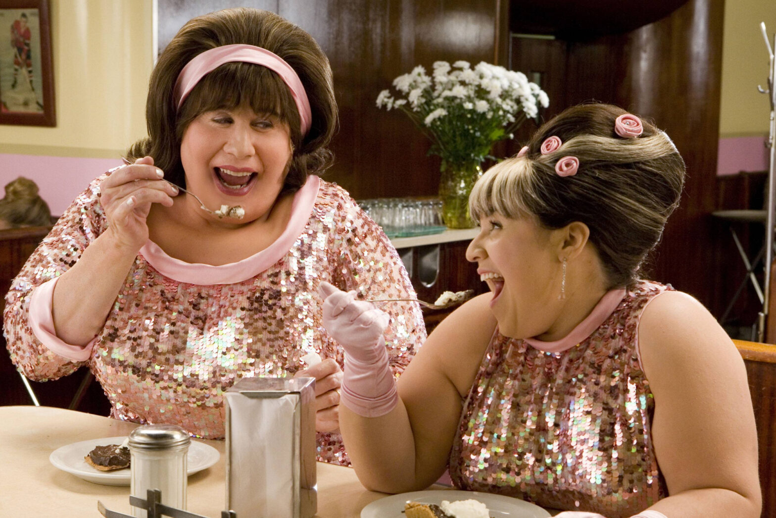 Fans brand Gigi Hadid ‘Hairspray’ cover ‘tone deaf’ - Pubity