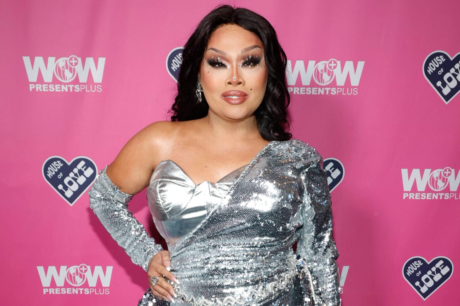Rupauls Drag Races Jiggly Caliente Dies Aged 44 Pubity